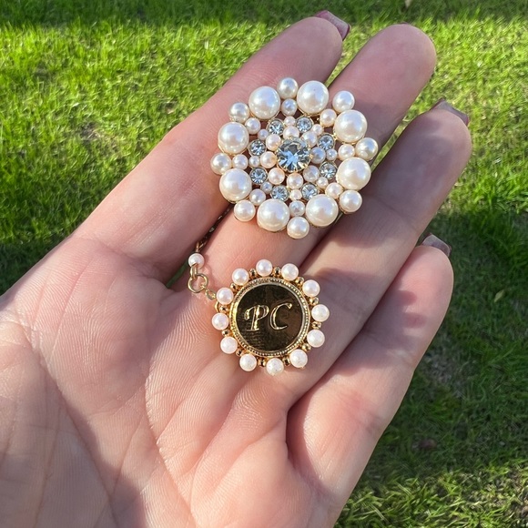 Avon | Jewelry | Avon Presidents Club Gold Tone Faux Pearl Double ...